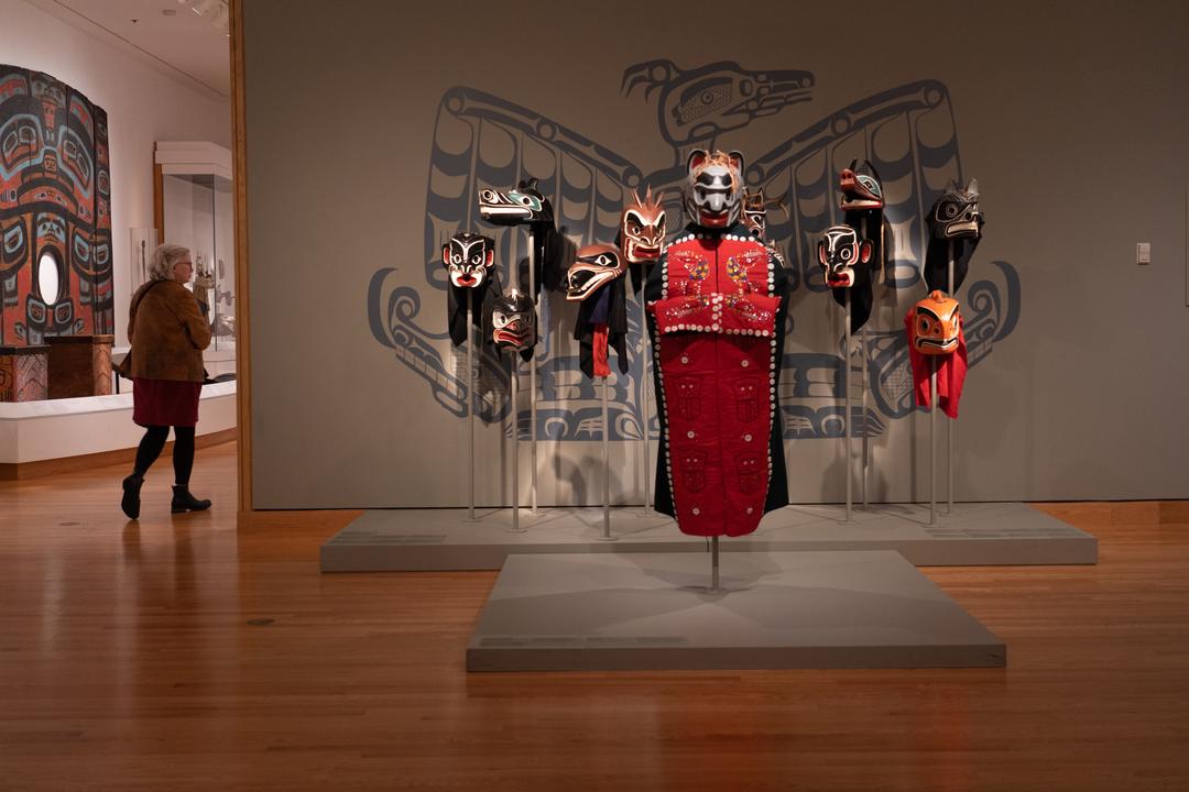 Art - American Art: The Stories We Carry